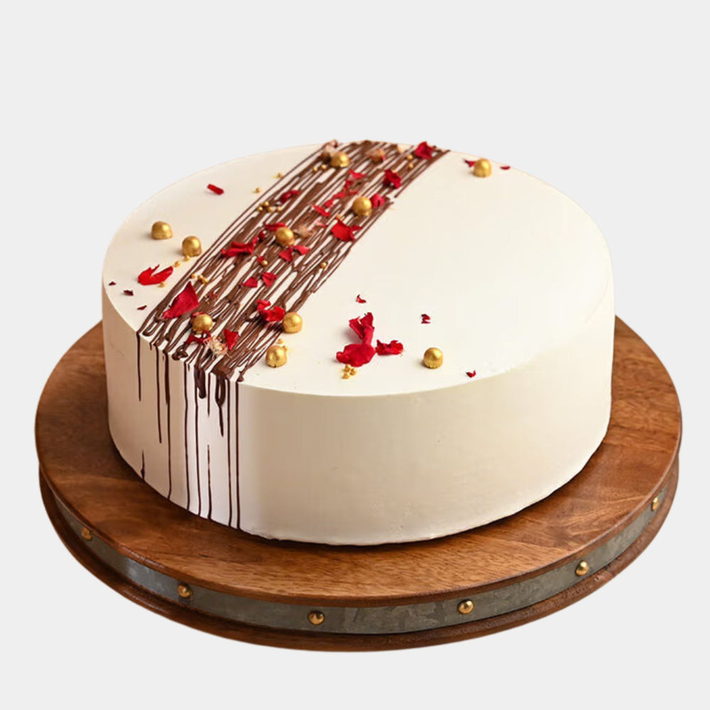 Captivating Vanilla Cake | Zovi Cakes